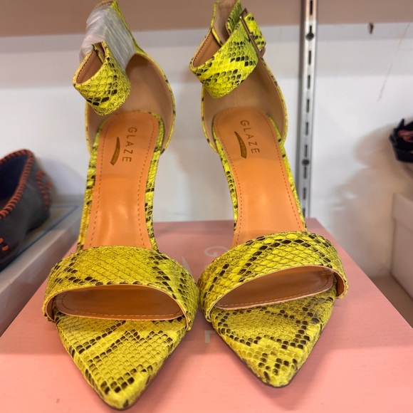 Glaze | Shoes | Glaze Neon Yellow Snake Print Heels | Poshmark